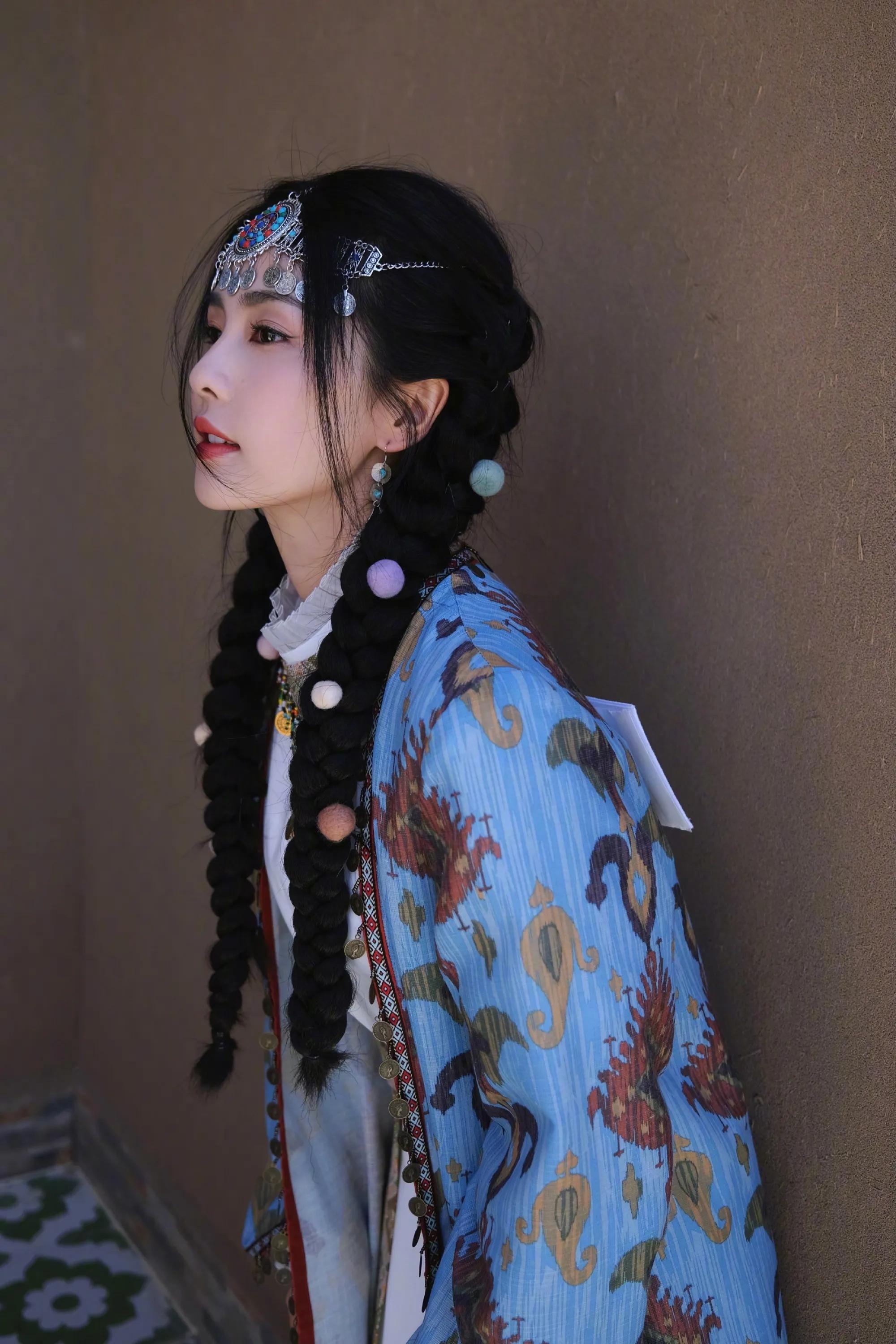 I didn't expect Bailu to be so "cute" before his debut. Netizen: I ...