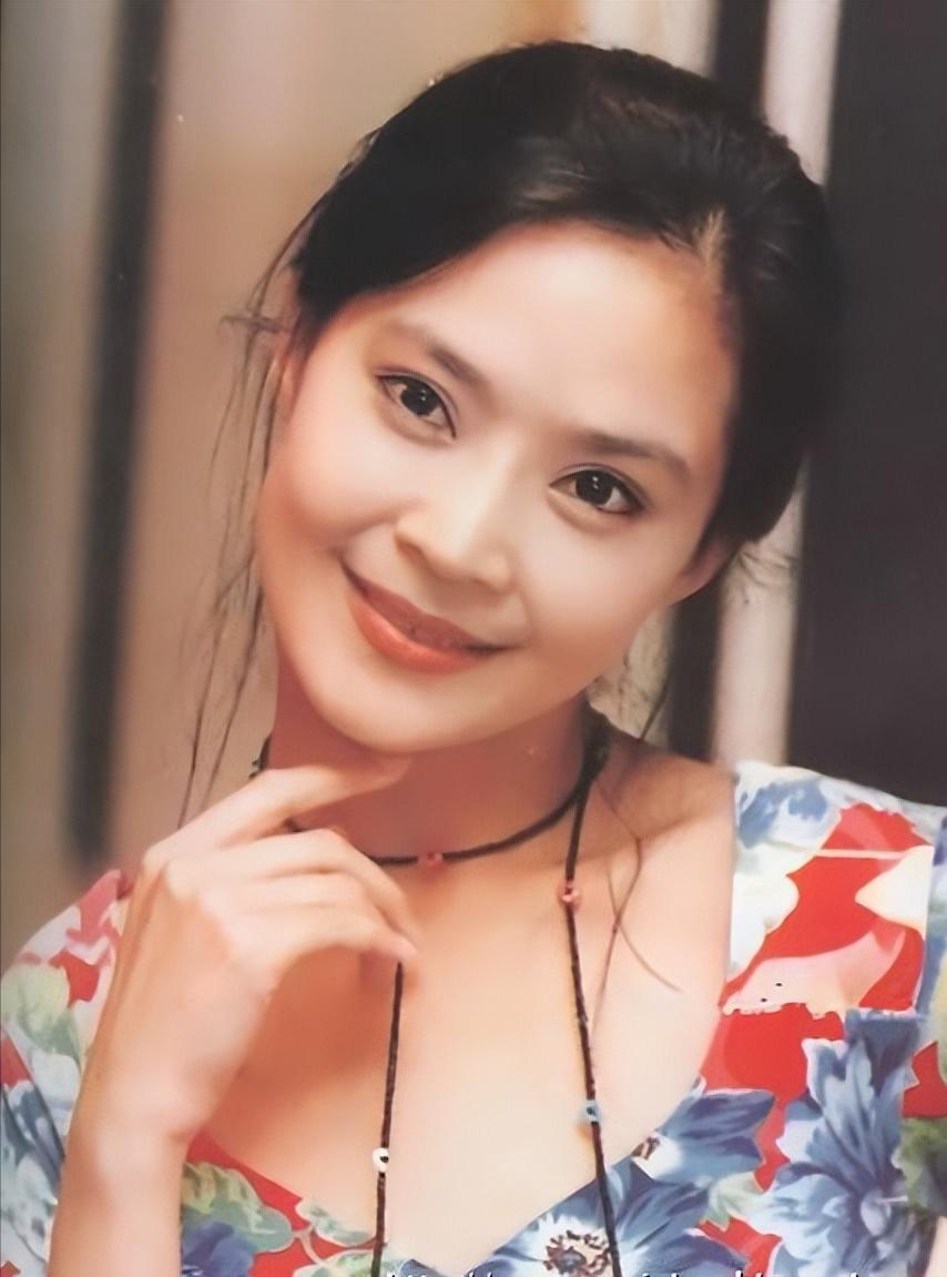 Yu Xiaofan: From being "the most beautiful Junjun" to being cheated of 8 million yuan, why is ...