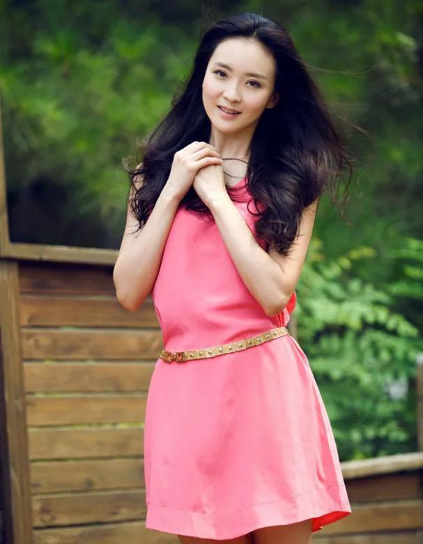 Lovely Wang Yan - iNEWS