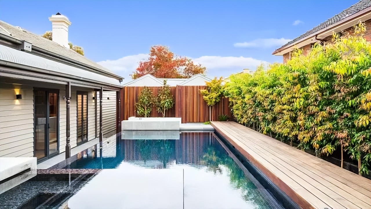 8 Minimalist Holiday Villa Yards That Are Explodingly Beautiful - iNEWS