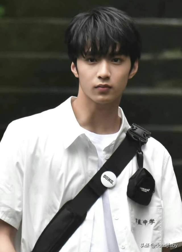 Daniel Wu's mother: Hope that Daniel Wu will become the first Chinese ...