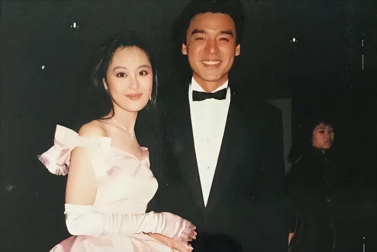 Consecutively squeezed out two rich men, dating 5 boyfriends at the ...