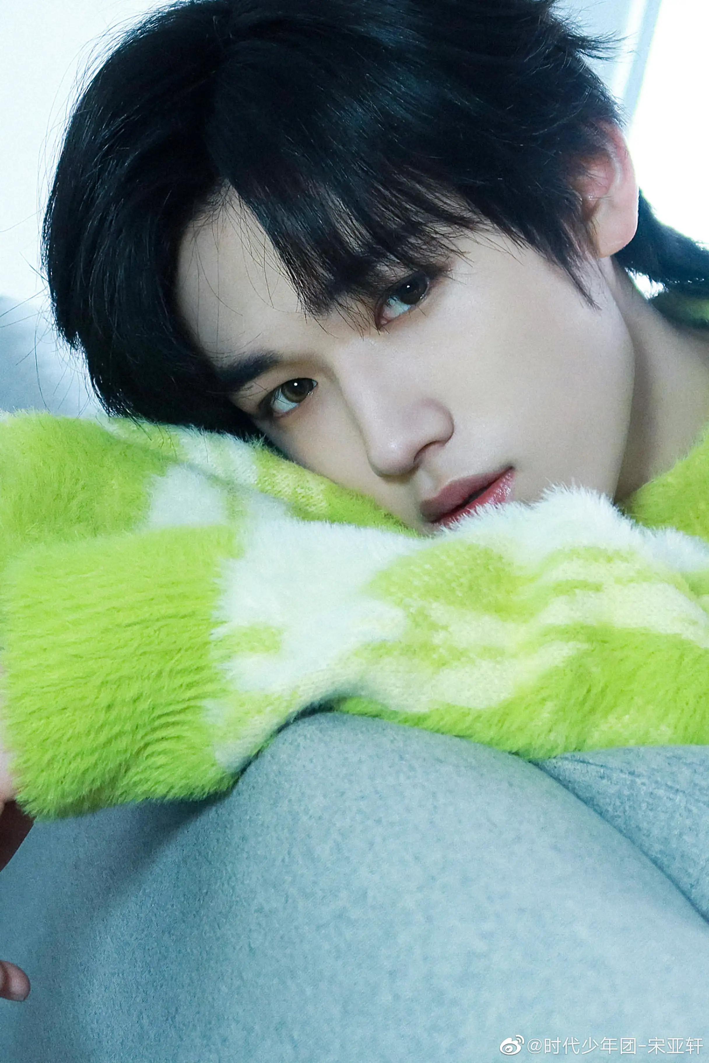 Happy 18th birthday to Song Yaxuan - iNEWS