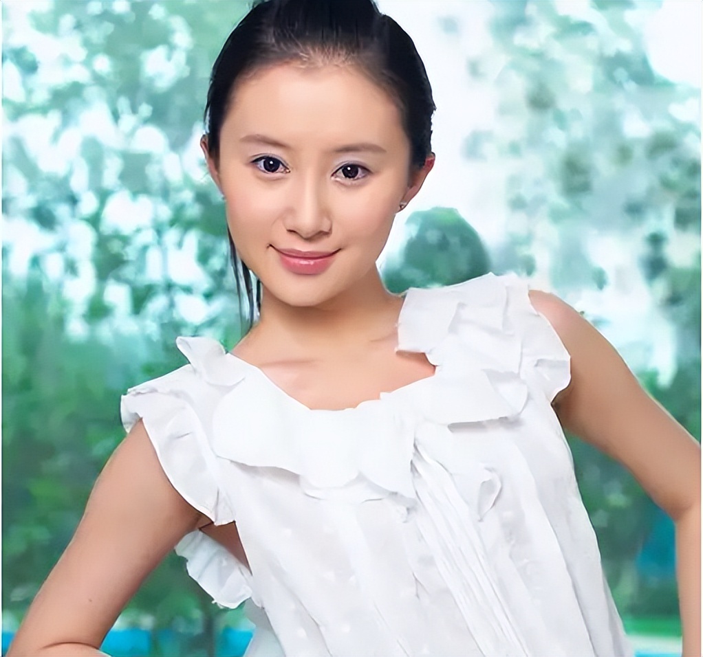 Obviously they can rely on acting skills, but they are obsessed with plastic surgery, don't they ...