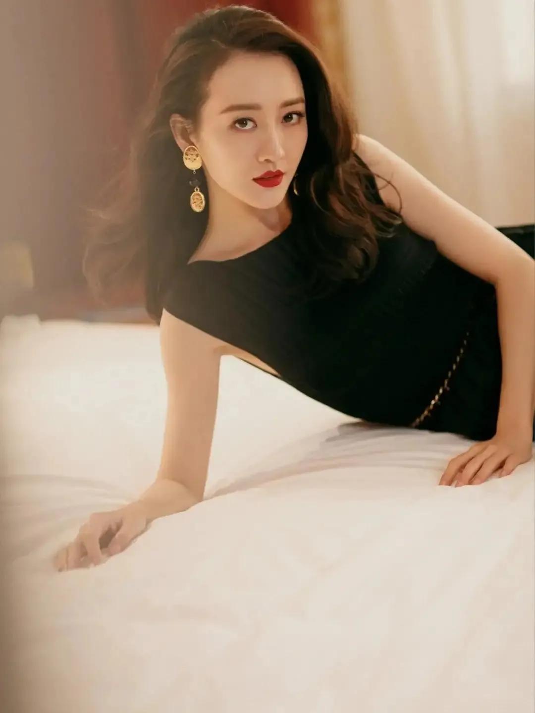 Wang Ou beautiful photos - iNEWS