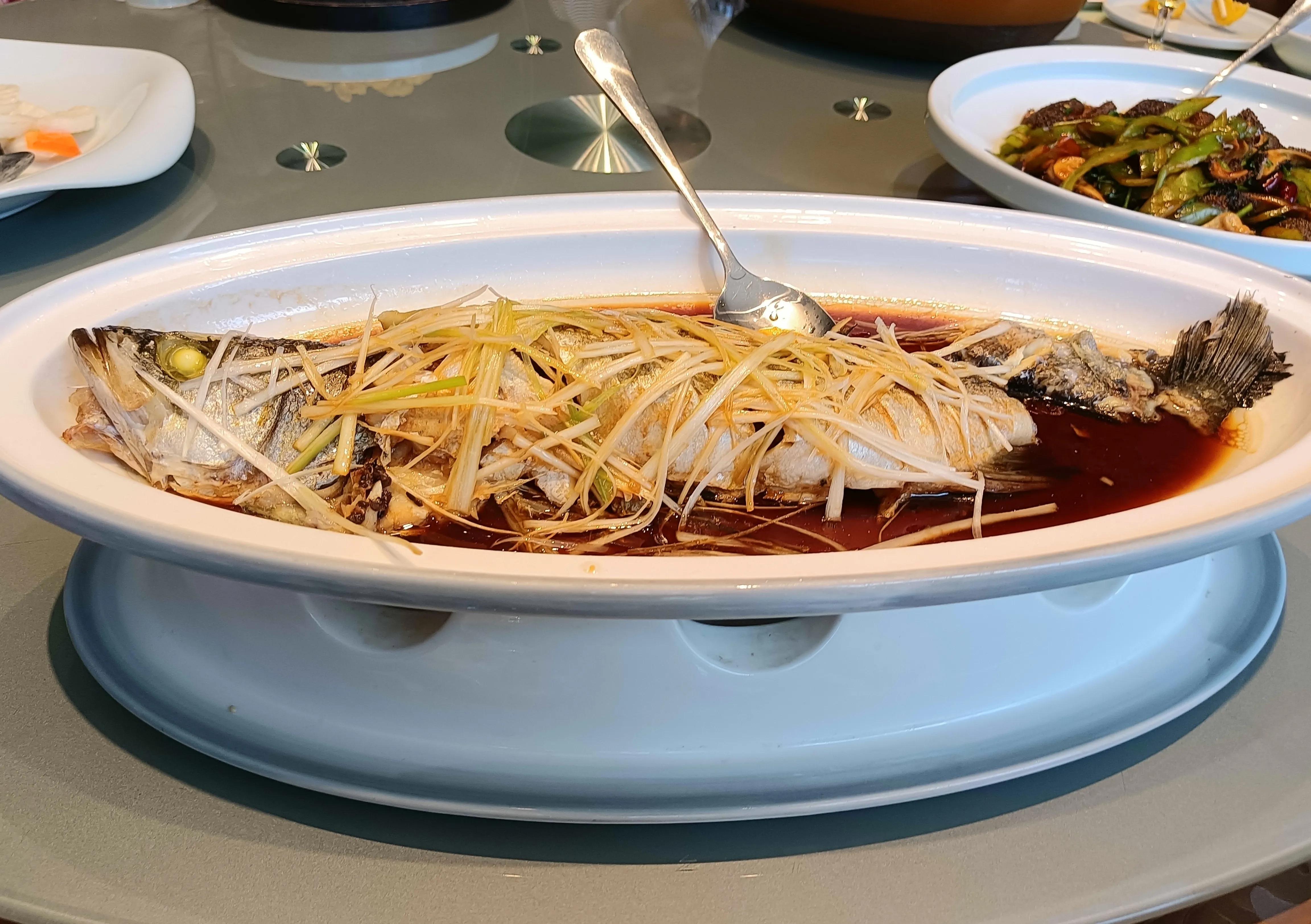 Duan She Li and Steamed Fish - iNEWS