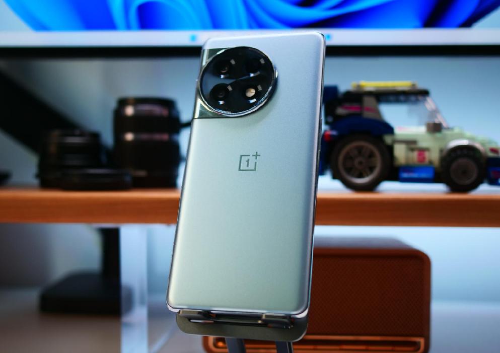 4 cost-effective mobile phones with good photos, good looks and cheap ...