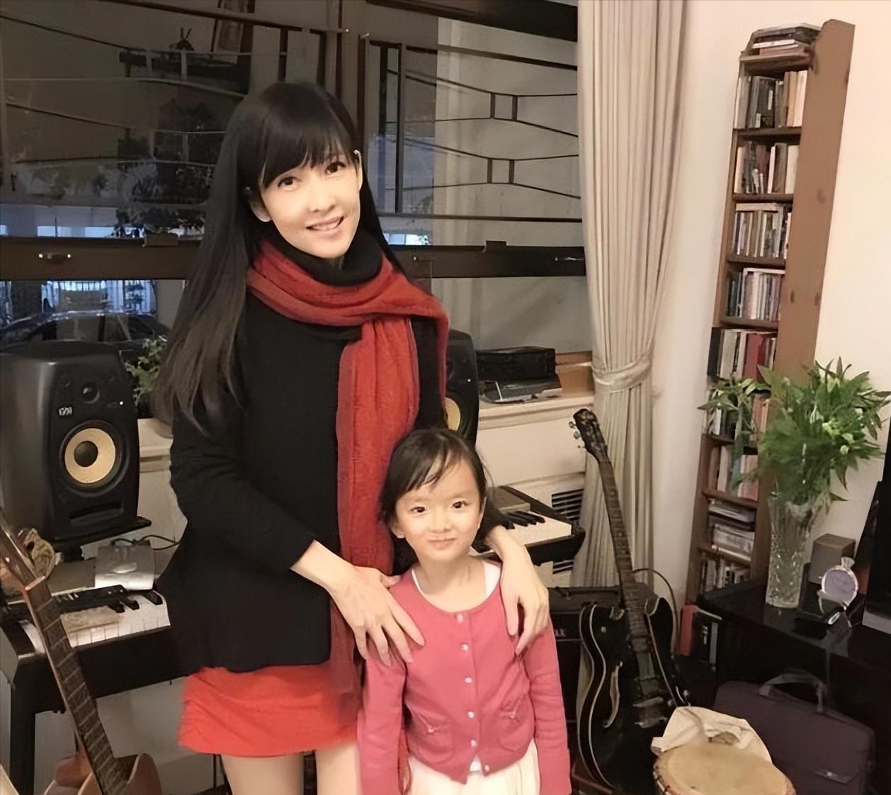 53-year-old Zhou Huimin's current situation: Settled in Canada and ...