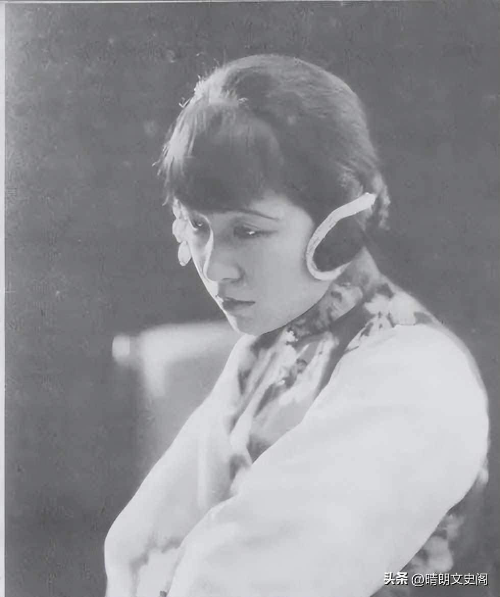 At the age of 20, he became China's first-generation movie star and was ...