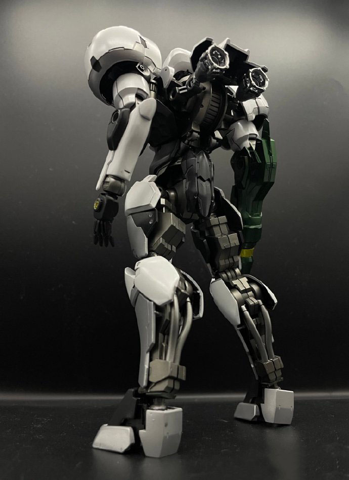 Jagged Gundam Valkyrie Transformation 1:100 Scale Metroid Model - iNEWS