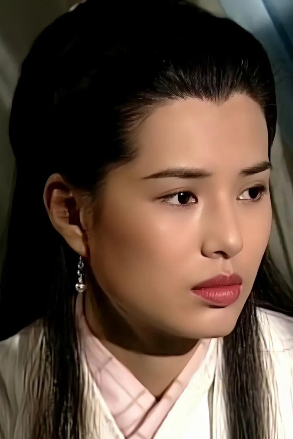 The most classic "Little Dragon Girl" Li Ruotong - iNEWS