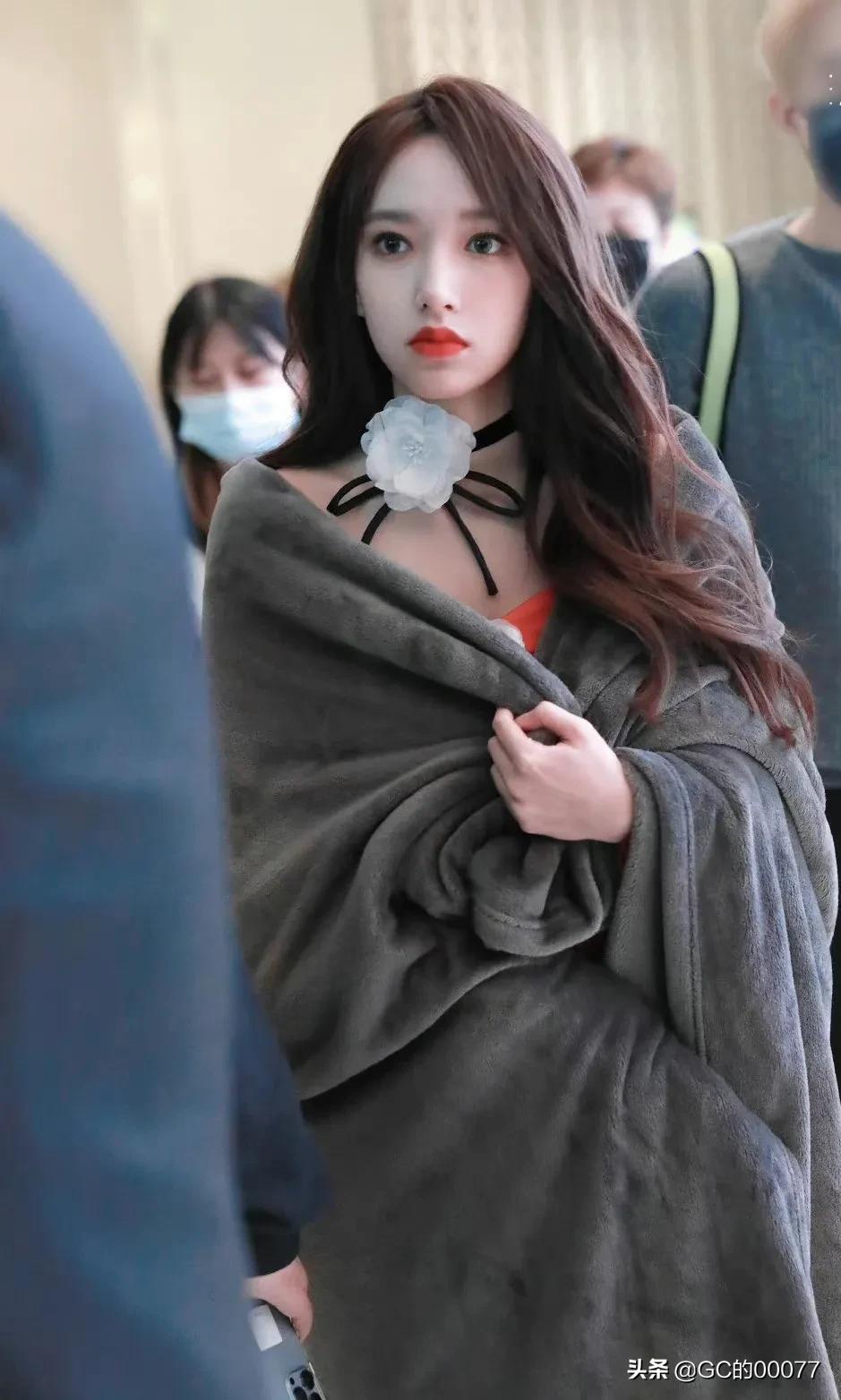 Celebrity picture Cheng Xiao - iNEWS