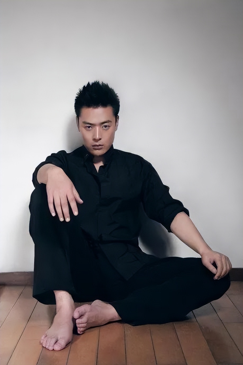 "Monk Wei" Zhang Tong's fading out is the sorrow and loss of the entire ...