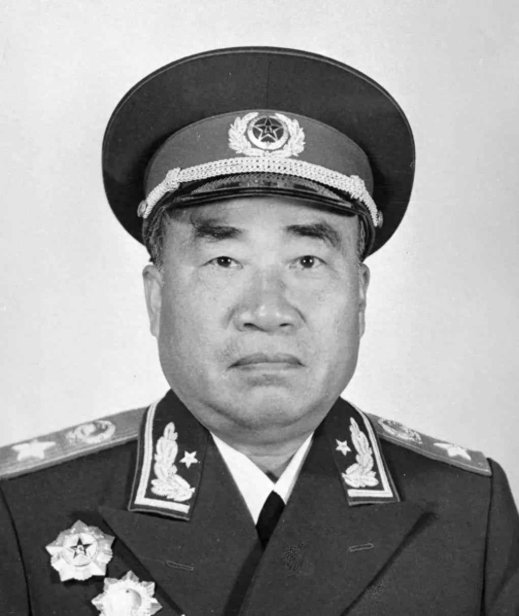 Zhu De did not command any major battles, and it seems that he has no ...