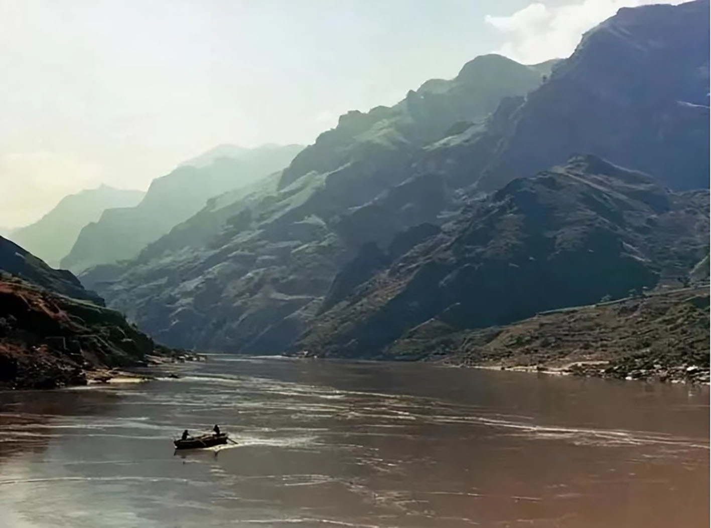 In 1935, Chen Yun suddenly "disappeared", Zhou Enlai: He was going to ...