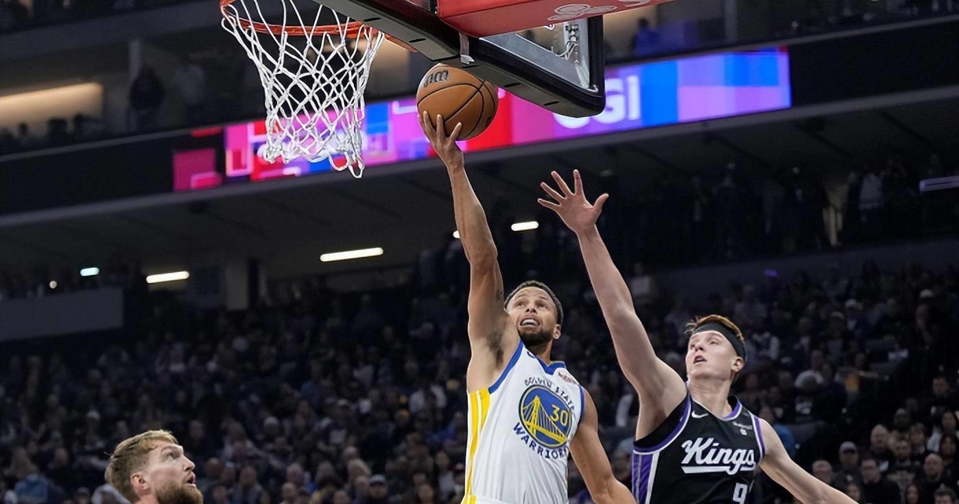 Original CHUANG 69+9+20! The Warriors Trident breaks out: Curry and ...