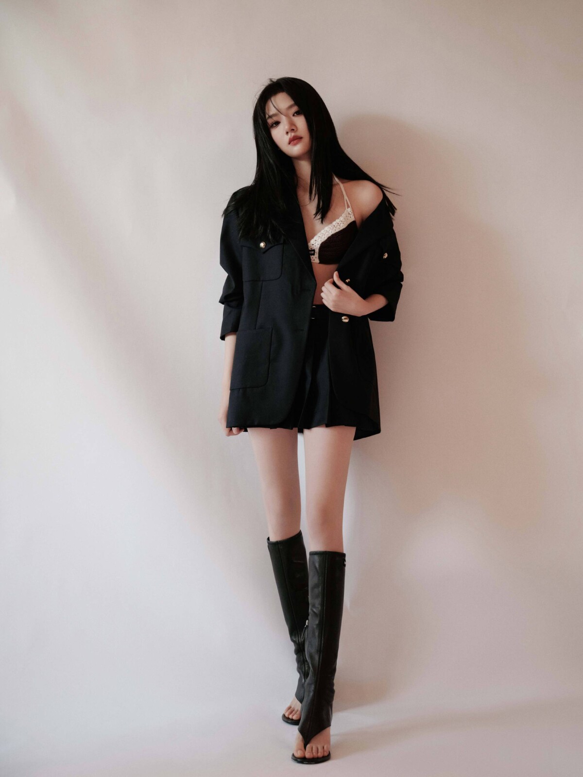 The hidden version of the beautiful leg goddess in the Chinese drama 95 ...