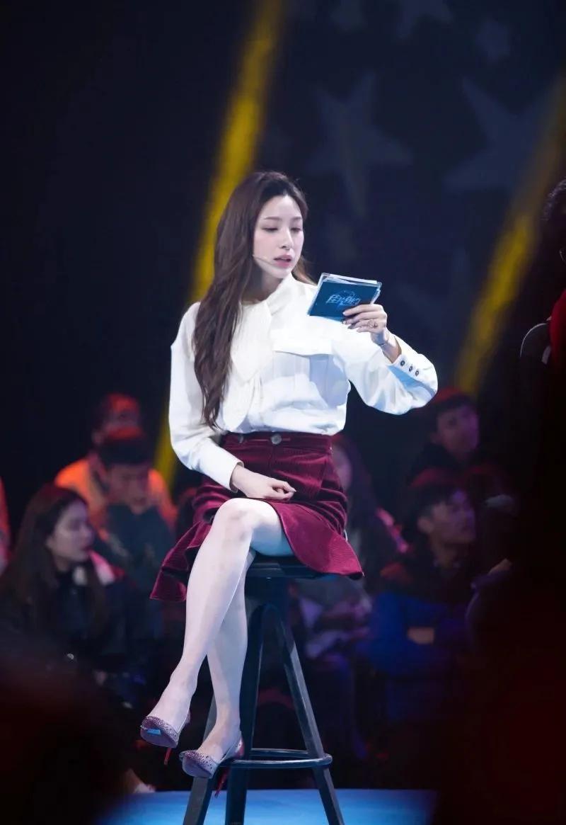 Ma Fanshu hosted the Spring Festival Gala for the first time and amazed ...