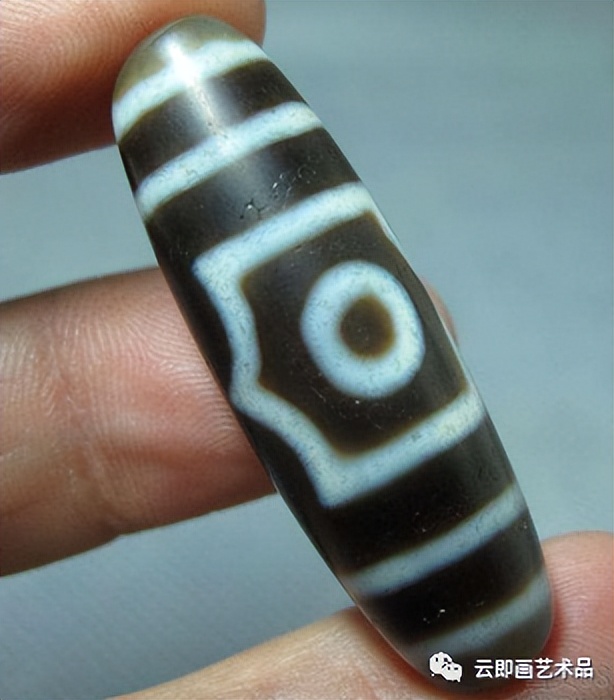 Known as the "King of Sacred Objects" - is the Dzi Bead valuable? - iMedia