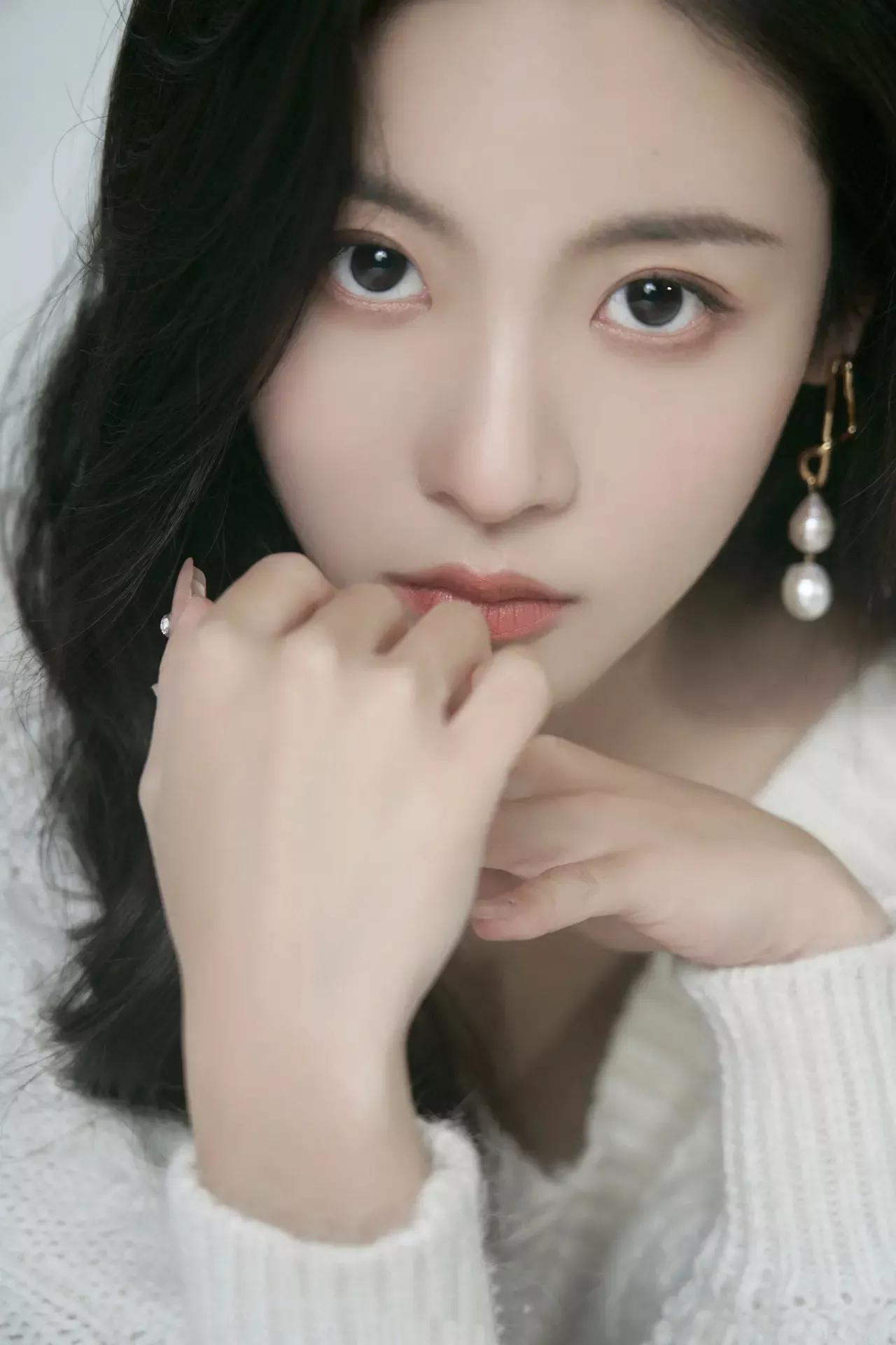 Sun Rui's beautiful photo album - iNEWS