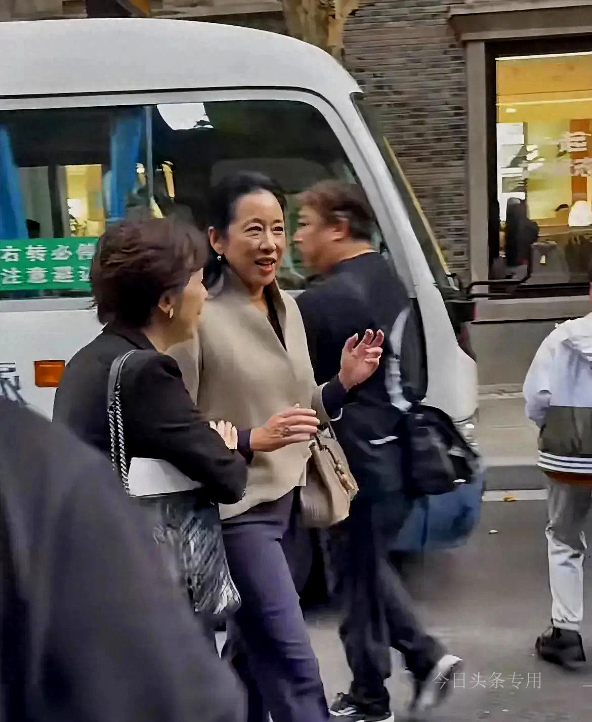 It is revealed that Zhu Lingling sees further than Zhao Yazhi, she does ...