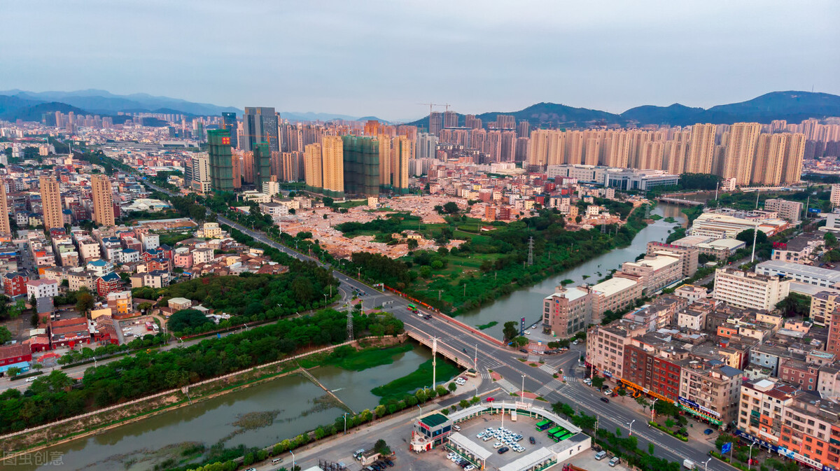 Why does the country vigorously develop Fuqing City? - iNEWS