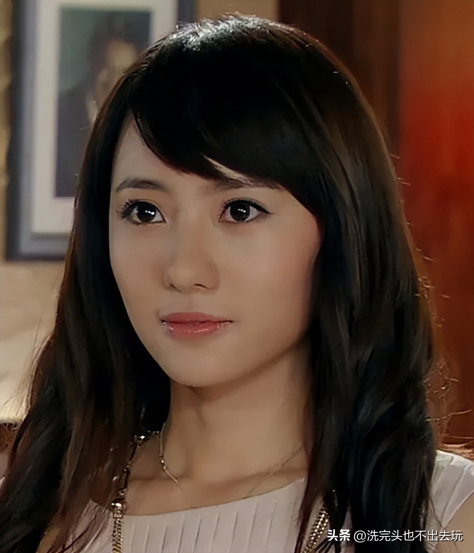 Is actor Bai Yu's girlfriend plastic surgery? - iNEWS