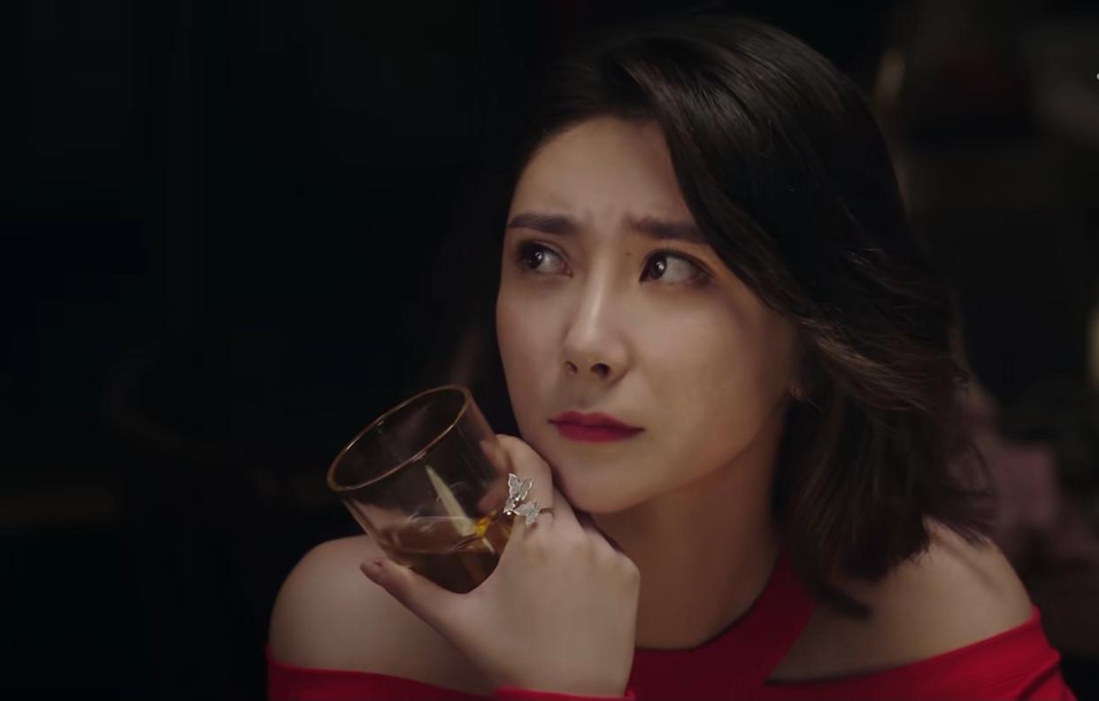 If Zhao Yingjun hadn't passed away, I would have to ask whether the drama “Back to Tomorrow” is ...