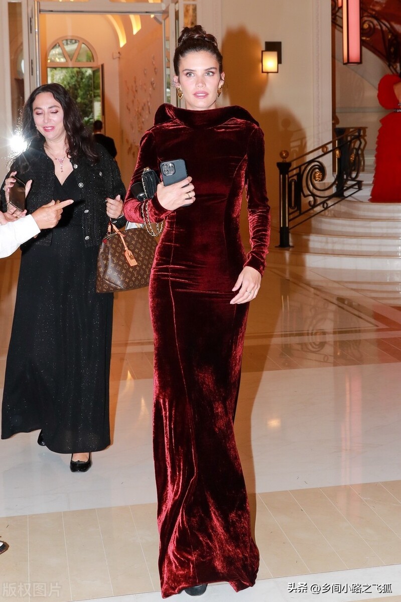 Sarah Sampaio at the Vanity Fairx Red Sea Film Festival Gala - iNEWS