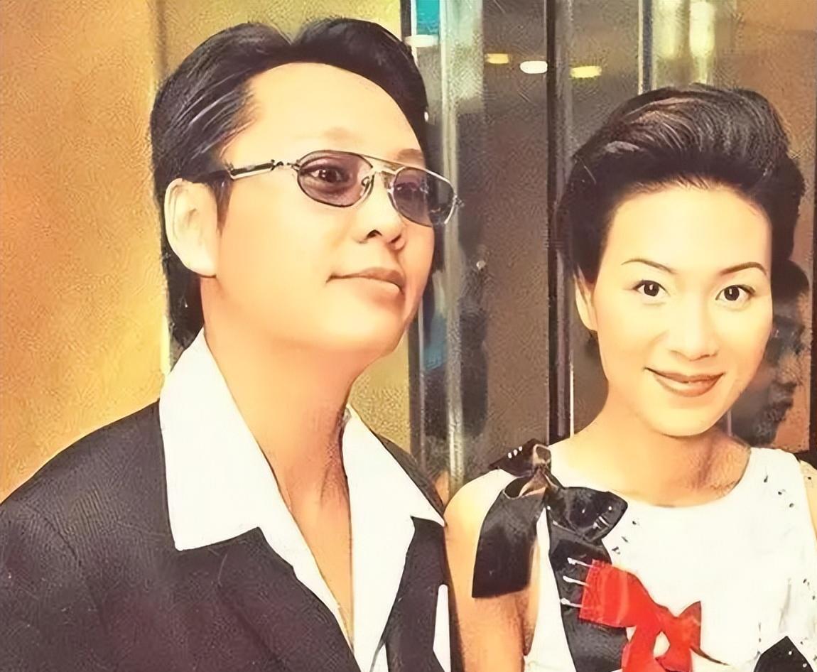 56-year-old Yang Baoling's swimming photos were exposed, triggering ...