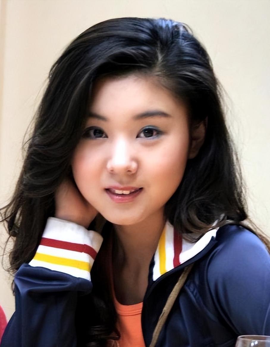 Actor Wang Lei: Married Li Xiaomeng, his girlfriend of 7 years, married for 9 years without ...