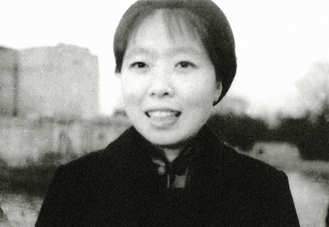 By reading Xiao Hong's "Hand", one can experience the justice and ...