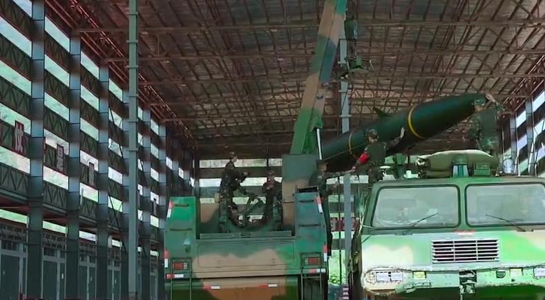 How did the ace trumpeter He Xianda, from the cook to the first ...