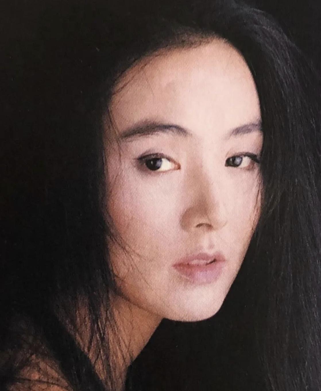 Actor Jiang Hongbo: Jiang Wen made her famous, she has been scandal-free for 26 years since her ...