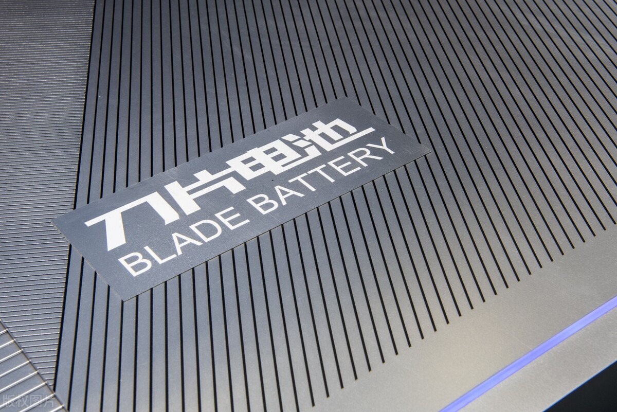 Tesla finally ate the feast of BYD's blade battery - iNEWS