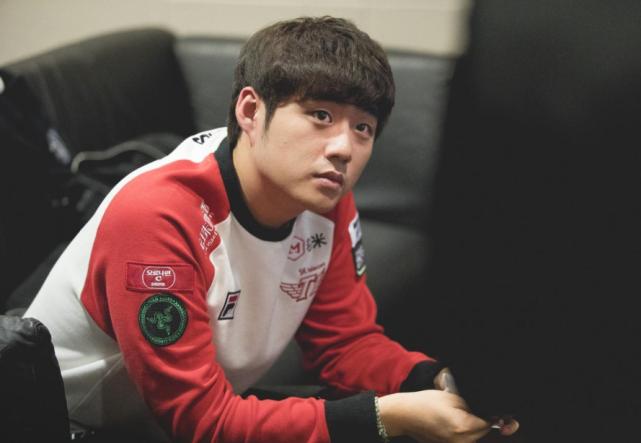 UZI talks about the bottom lane, why does the LPL bottom lane make other leagues shine?This is ...