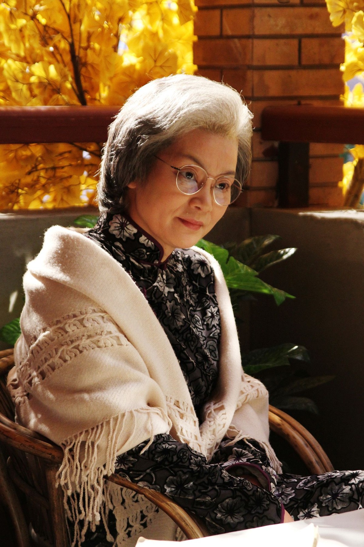 National first-class actor Pan Hong: Married at the age of 24, became ...