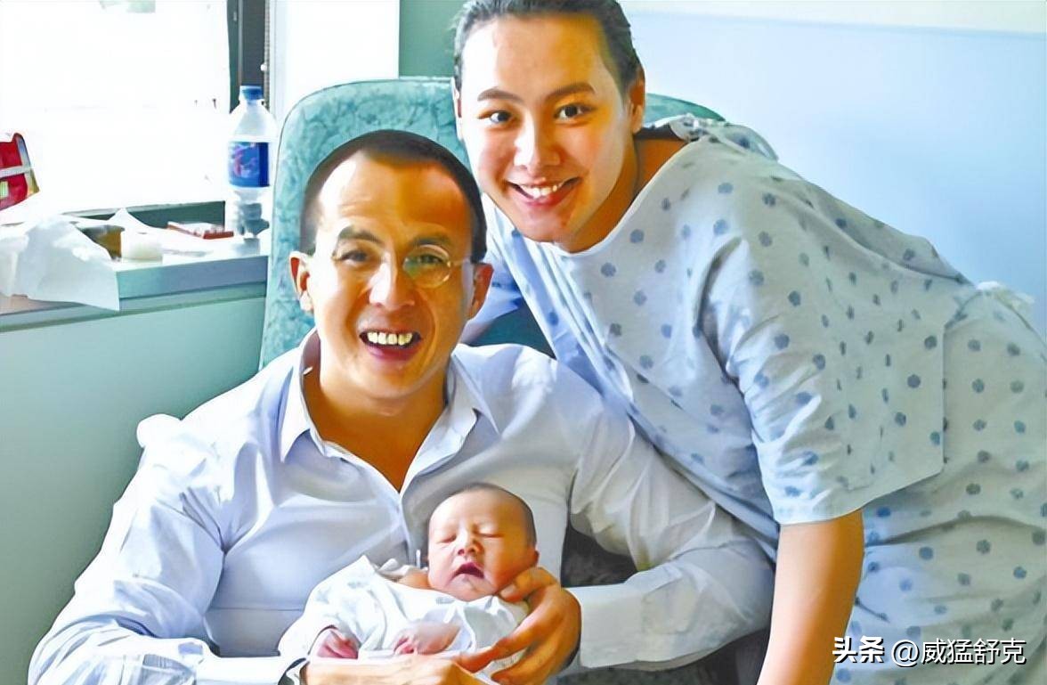 After breaking up for 13 years, it was revealed that Liang Luoshi was ...