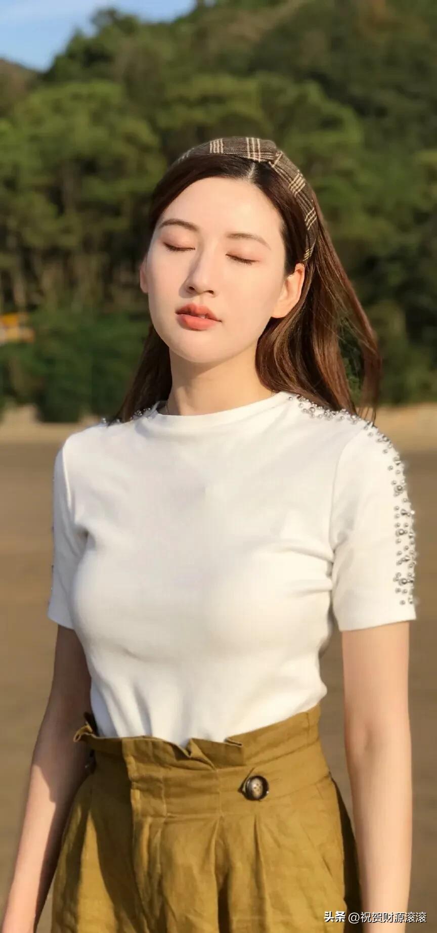 Guo Zhiyan: She is very beautiful and lovely, she has a really good ...