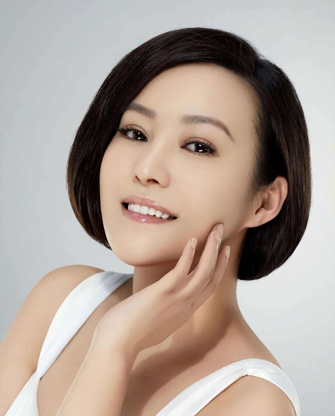 The most admired actor - Hao Lei - iNEWS