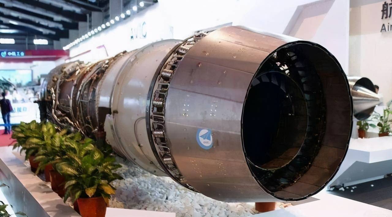 Chinese Air Force training intensity increased? US media: WS10B is gradually replacing Russian ...