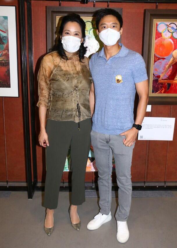 Zhu Lingling's mother-in-law and daughter-in-law are in the same frame ...