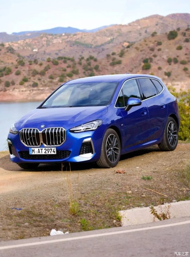 Innovative BMW 2 Series Touring Quantum Blue with M Sports Package - iNEWS