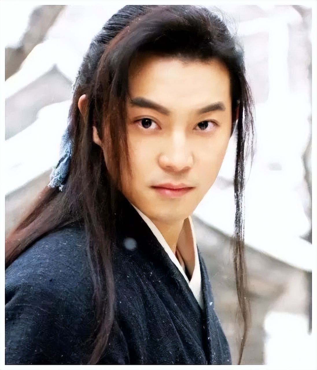 Hu Ke gave up his future and gave birth to two sons for Sha Yi in three ...