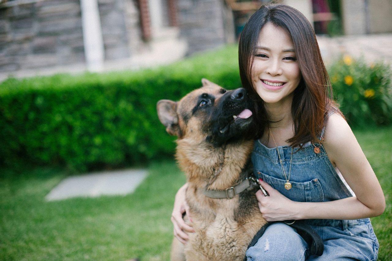 The big beauty Guan Yue's figure is really hot, and it's even more ...