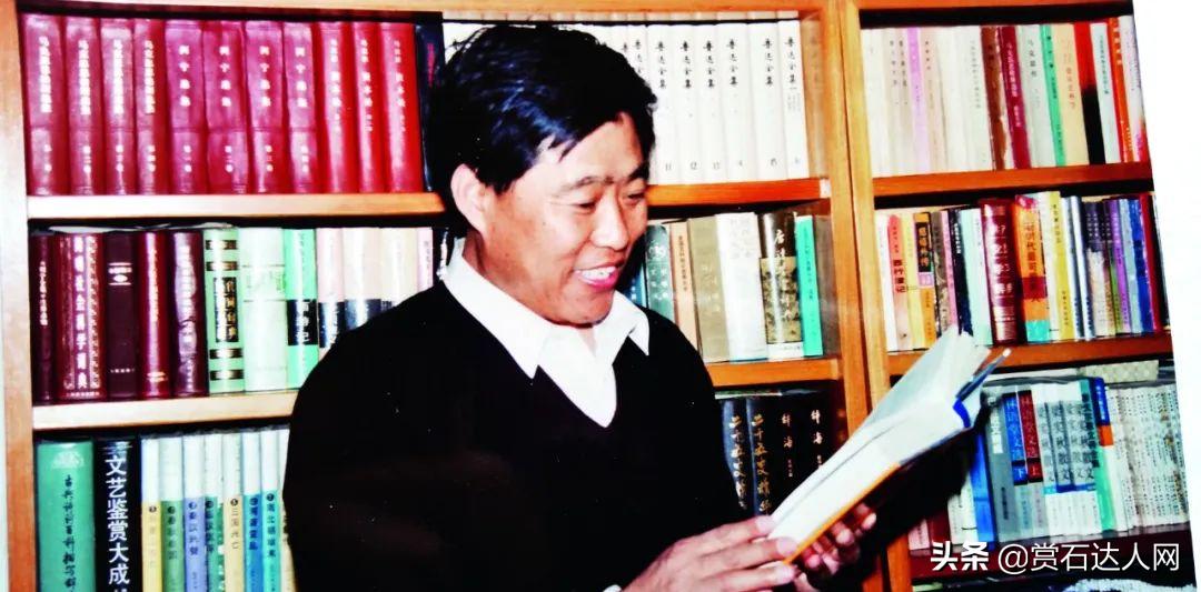 Zheng Zhong: The Deeds of Retired Soldier Zheng Zhong's Dedication to ...