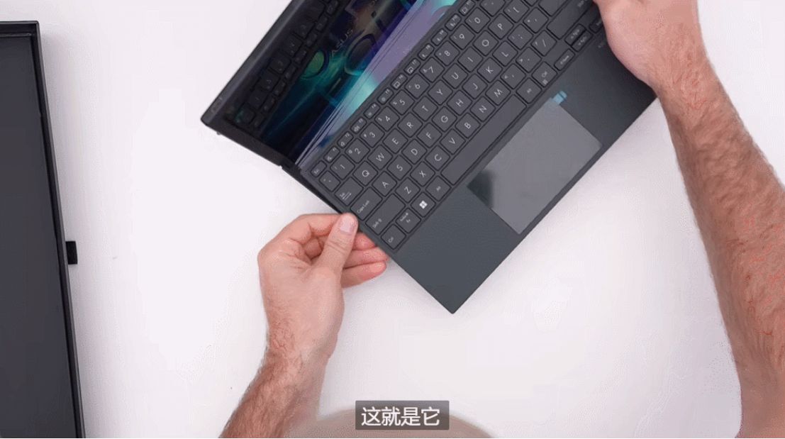 ASUS' world's first folding screen - Lingyao X Fold will be released at ...