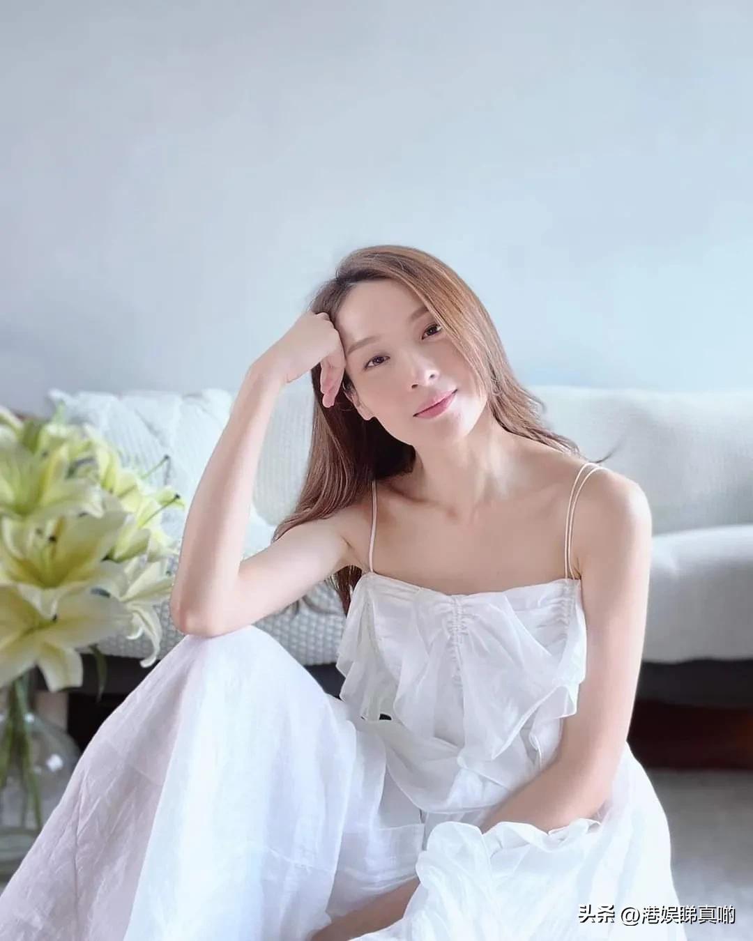 Li Jiaxin attended the event in good condition——to face everything with ...