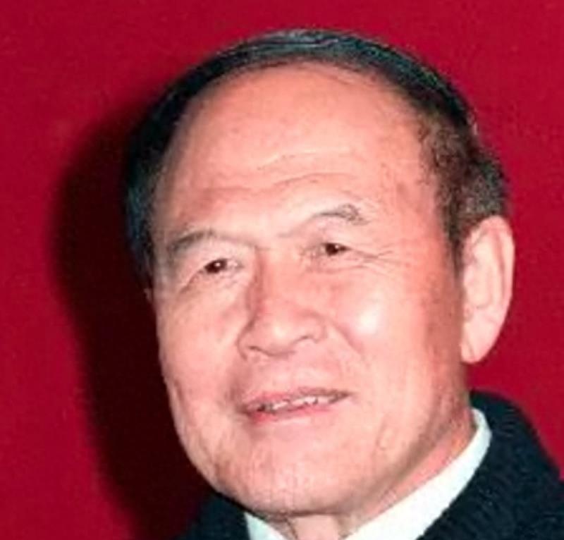 He was Zhu Rongji's subordinate, reaching the ministerial level. He ...