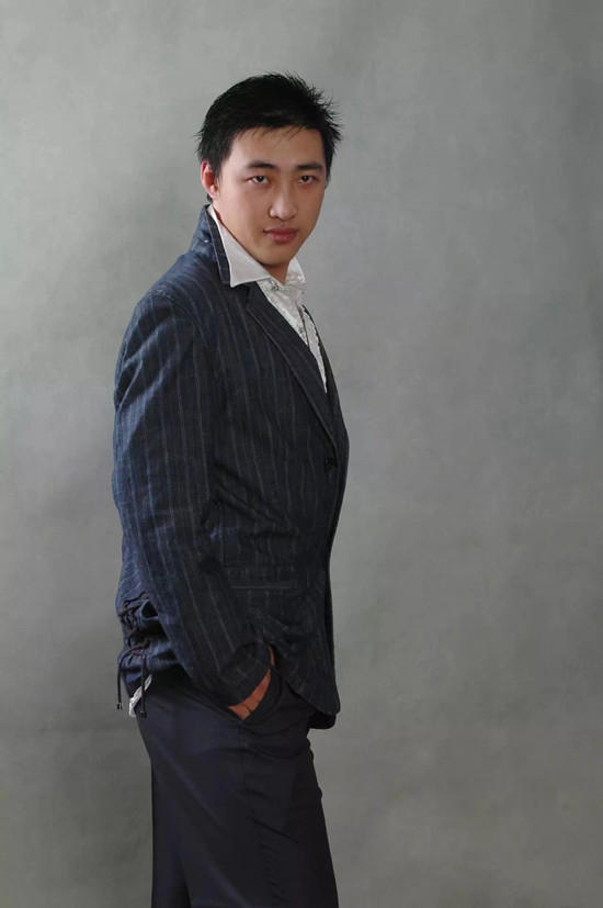 The famous artist Chen Yingjie appeared on the big screen of the New York Times - iNEWS